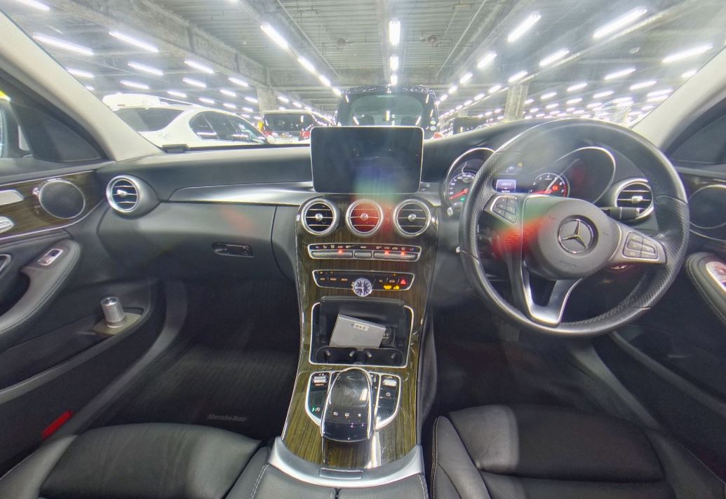 Mercedes Benz WDD - NEW SHAPE C200 "AVANT PKG" SILVER 2015 Year 2000cc ...